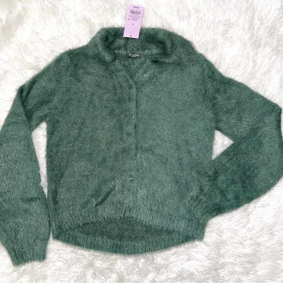 wild fable | Sweaters | Wild Fable Dark Green Fuzzy Cropped Sweater ...